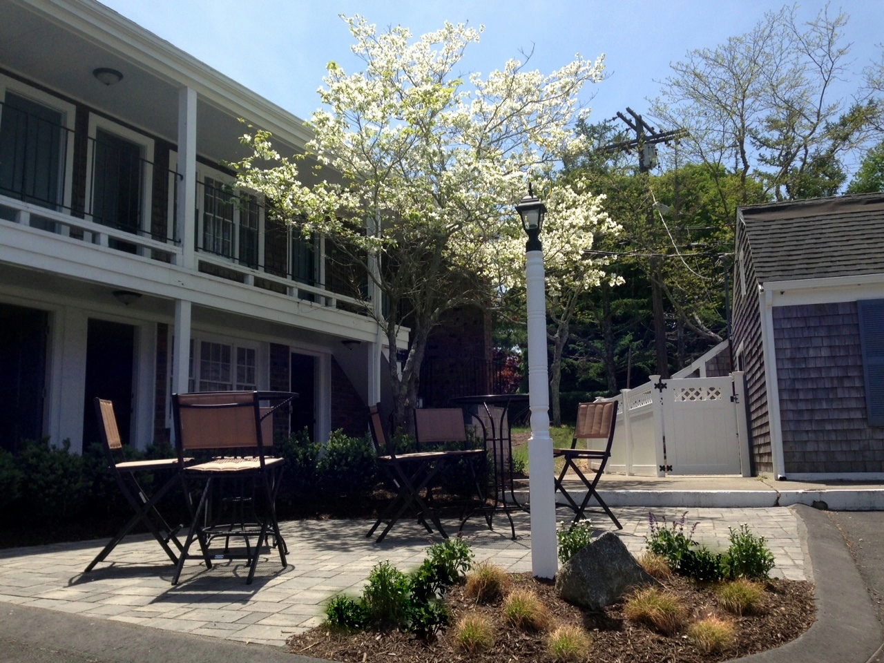 Seating Area – Craigville Beach Inn